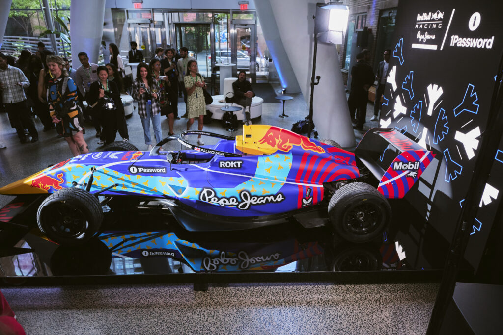 Meet The Female Race Car Driver Shaping The Future Of F1 - 3